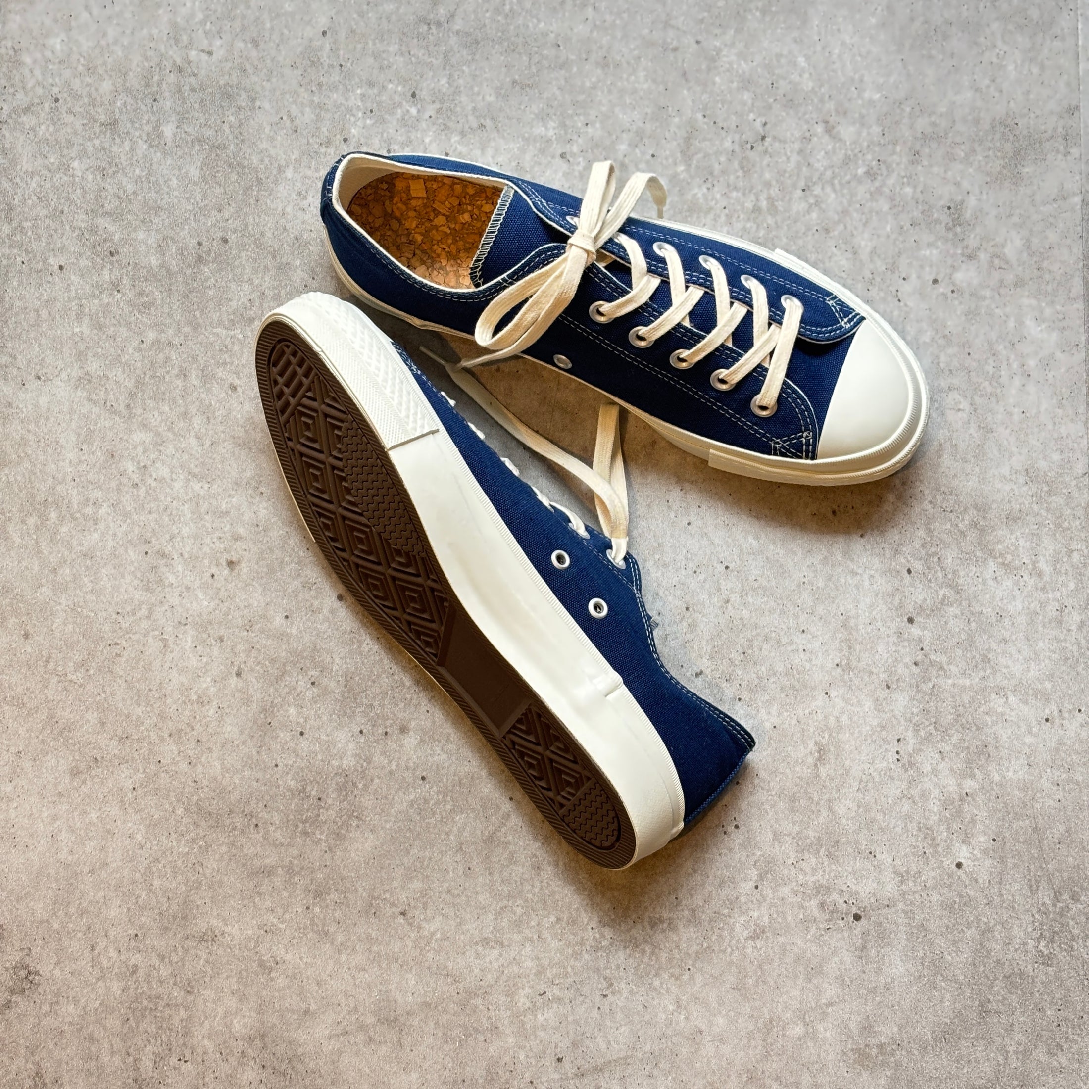 DOEK BASKETスニーカー – MOGI