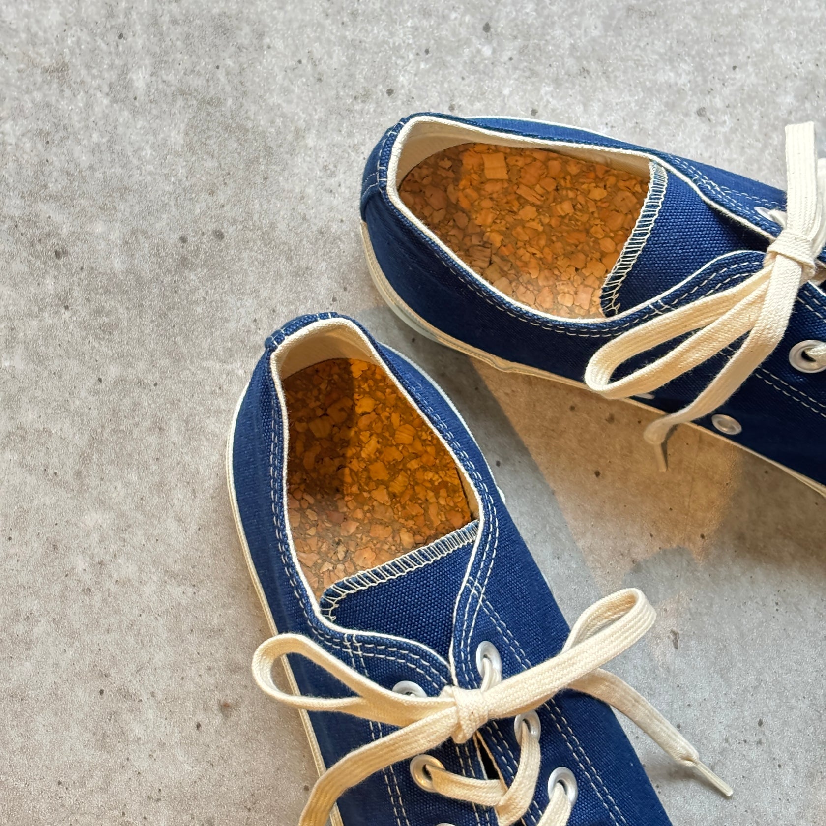 DOEK BASKETスニーカー – MOGI