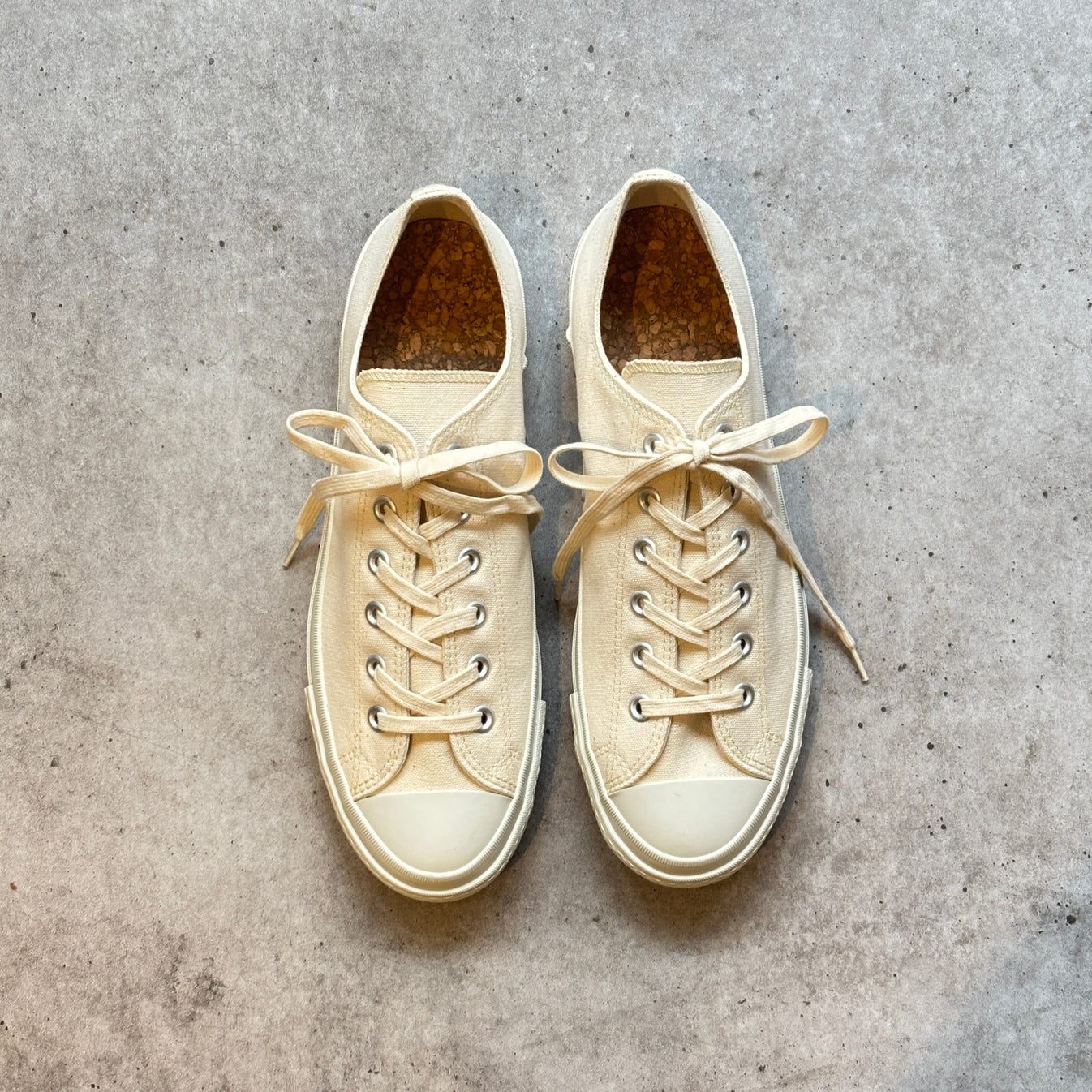 DOEK BASKETスニーカー – MOGI