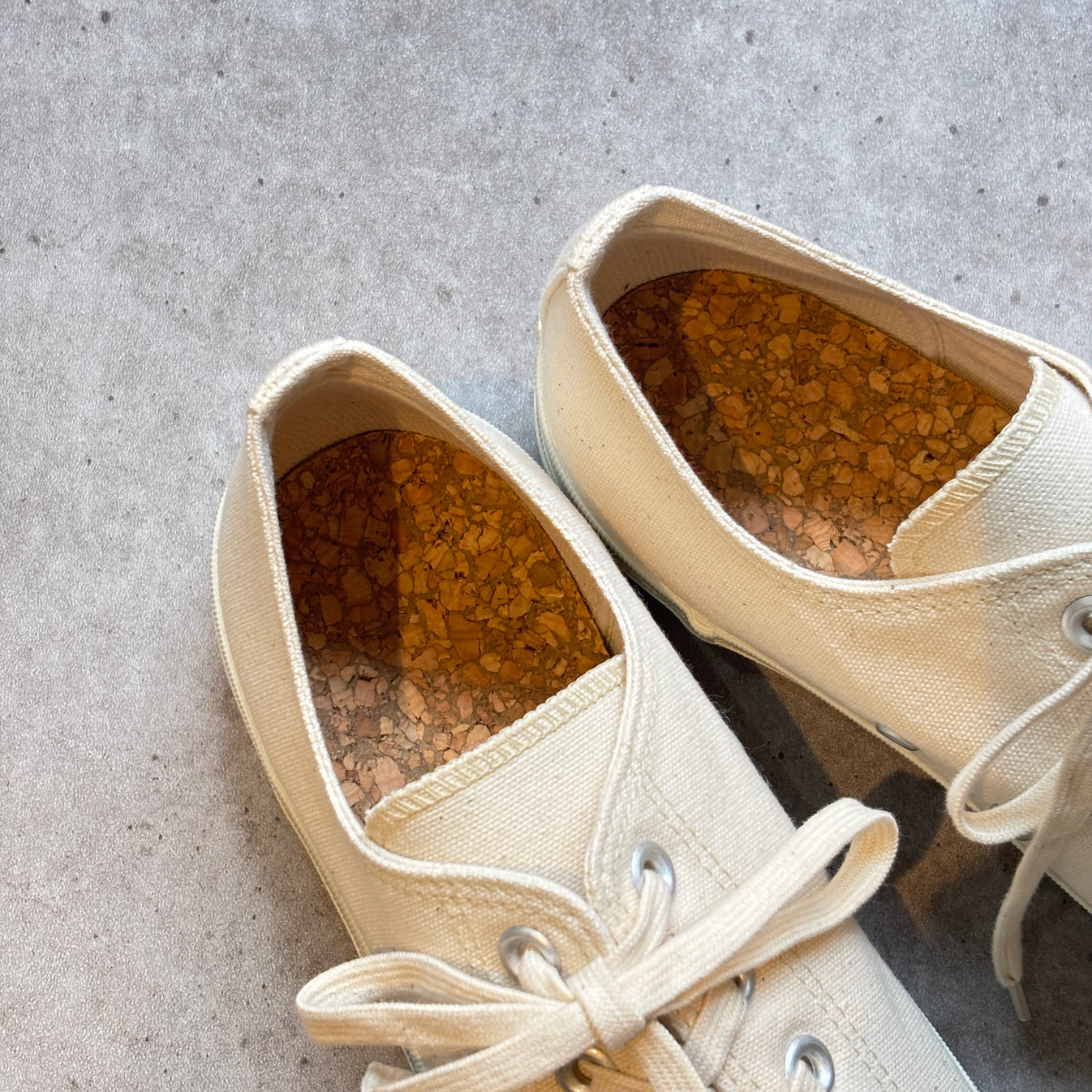 DOEK BASKETスニーカー – MOGI